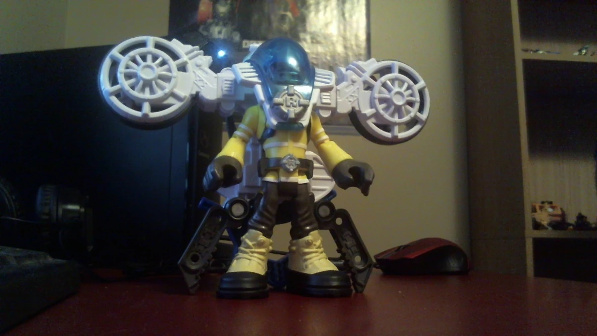 Human Bumblebee (Sonic Wing Mode) | Ultimate Survivefan23 Studios Wiki ...