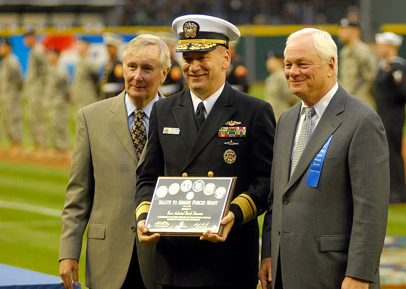 Howard Lincoln | Ultimate Pop Culture Wiki | Fandom