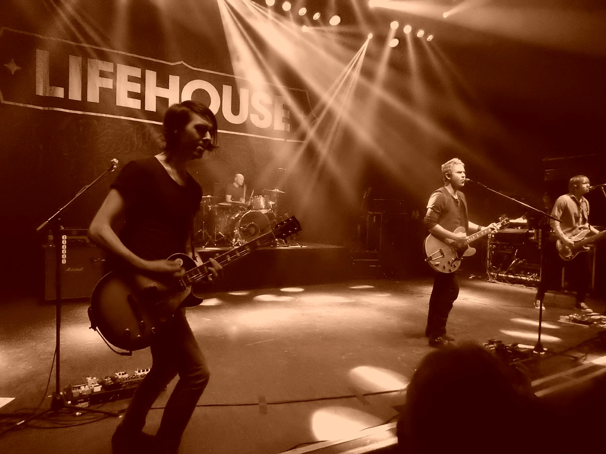 Lifehouse (band) | Ultimate Pop Culture Wiki | Fandom