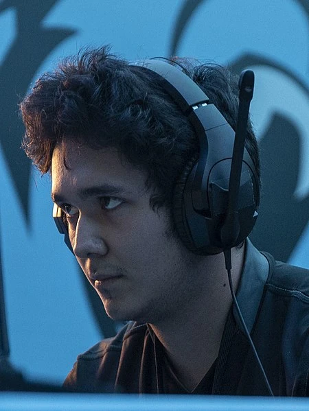 Maister (gamer) | Ultimate Pop Culture Wiki | Fandom