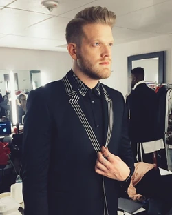 Scott Hoying Haircut