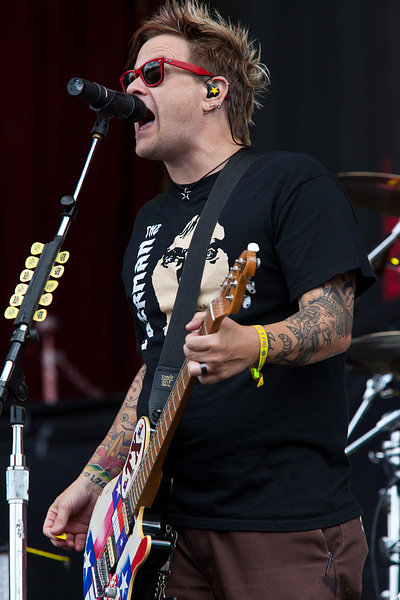 Jaret Reddick | Ultimate Pop Culture Wiki | Fandom