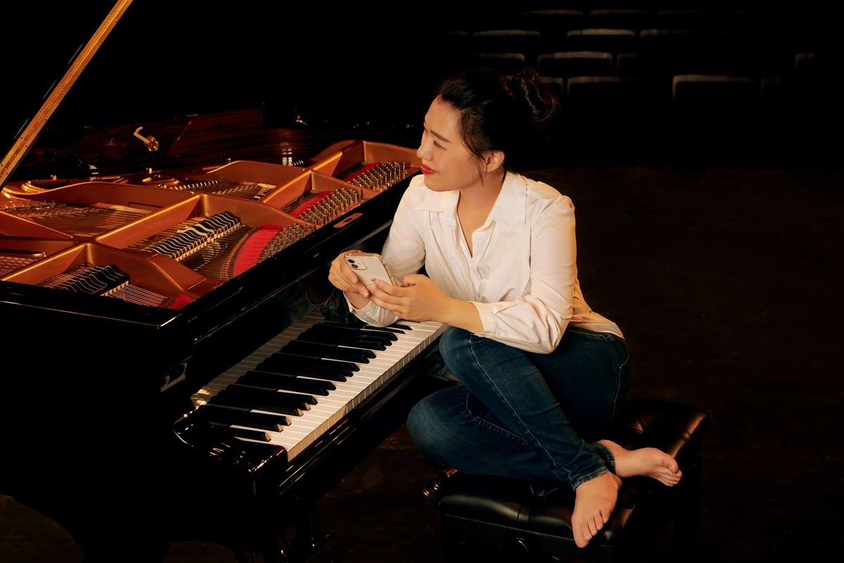 Female | Ultimate Pop Culture Wiki | Fandom