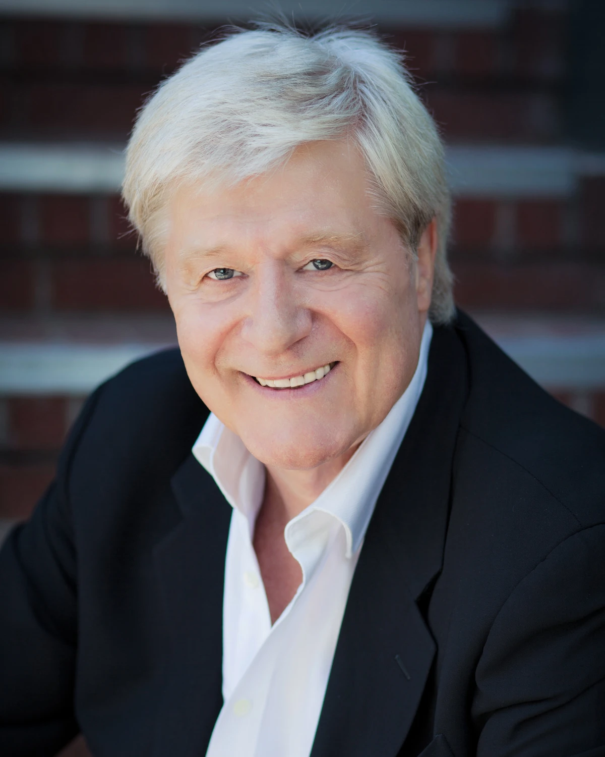Martin Jarvis (actor) | Ultimate Pop Culture Wiki | Fandom