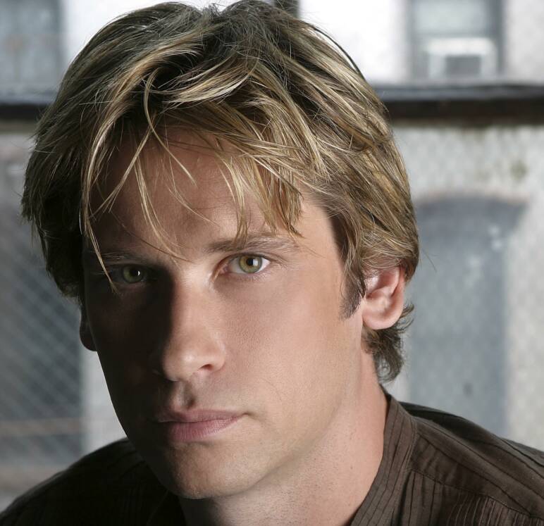 Roger Howarth | Ultimate Soap Fan Wiki | Fandom