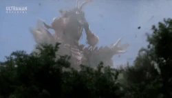 Ultraman Taro Vs Birdon