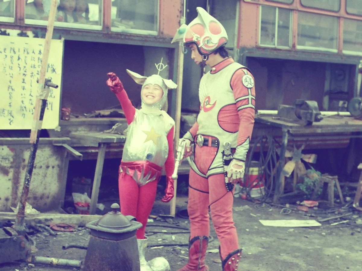 A Mischievous Alien That Fell From His Bed | Ultraman Wiki | Fandom