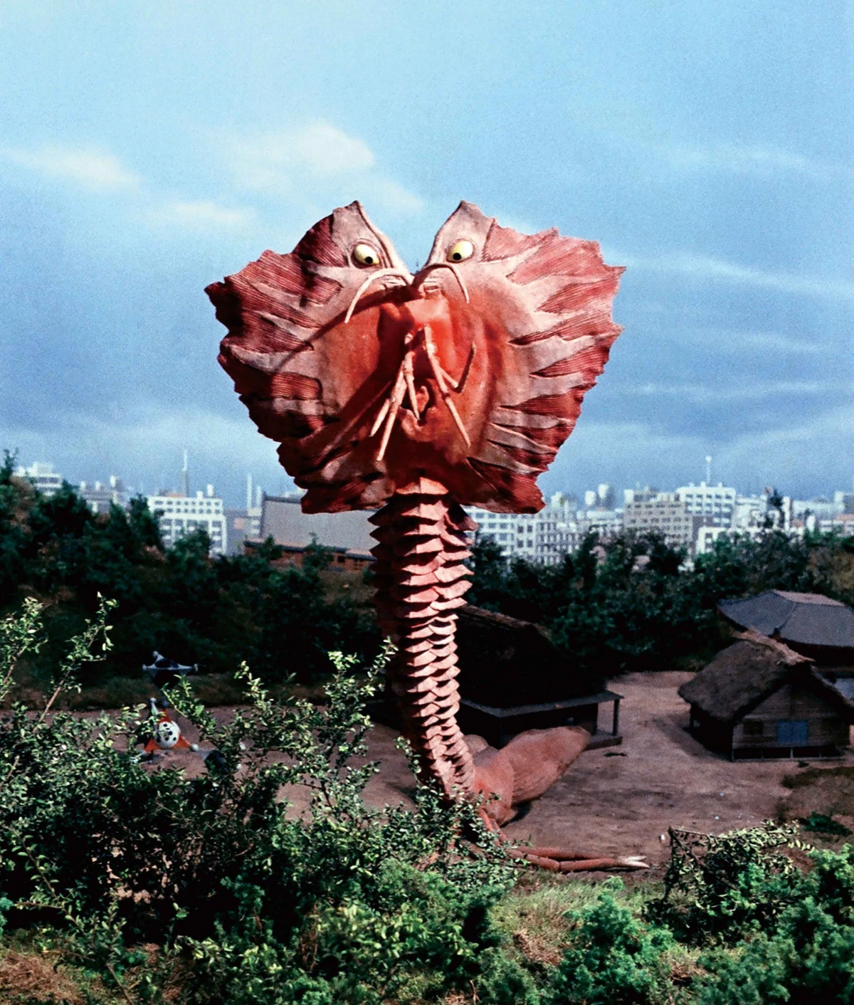 Alien Villa | Ultraman Wiki | Fandom