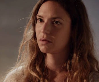 Sarah Tardit | Wiki Un si grand soleil | Fandom