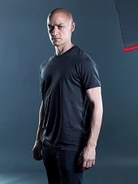 Kevin Wendell Crumb/Gallery | Unbreakable Wiki | Fandom