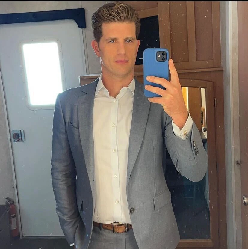 Jonah Platt | Uncoupled Wiki | Fandom