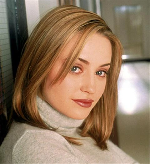 Rachel Lindquist | Undeclared Wiki | Fandom