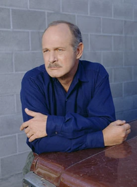 Gerald McRaney | Undercovers Wiki | Fandom