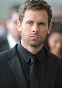 Leo Nash | Undercovers Wiki | Fandom