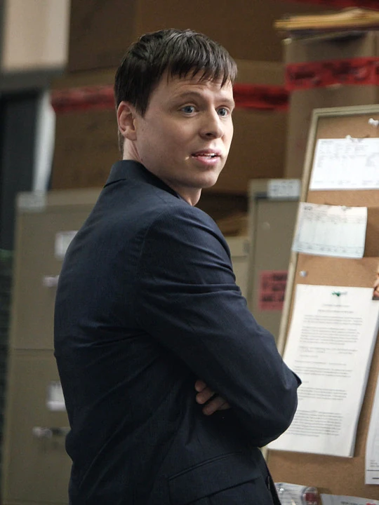 Roe Saunders | Unforgettable Wiki | Fandom