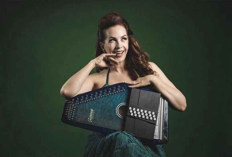 Grey DeLisle | Unicorn: Warriors Eternal Wiki | Fandom