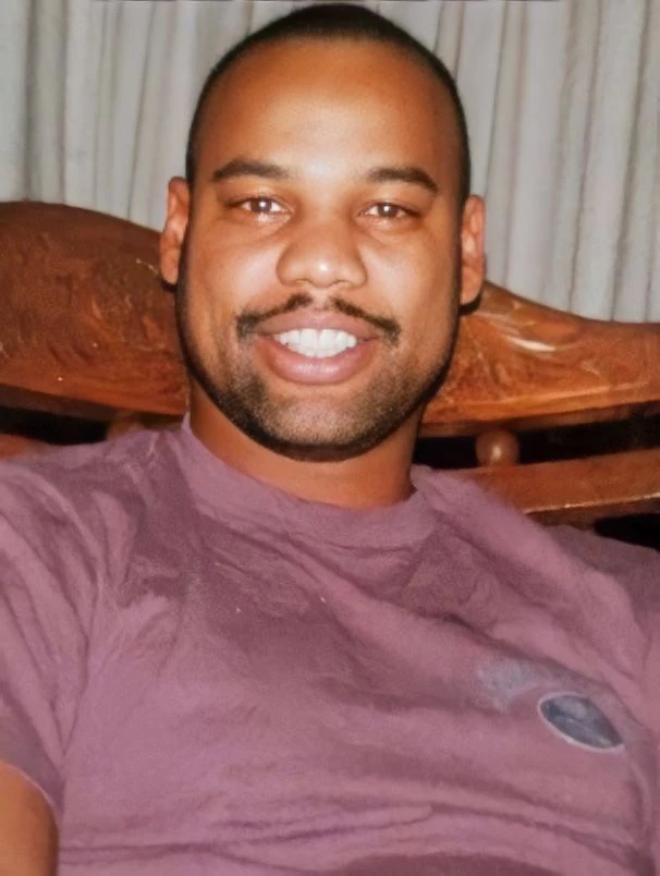 Derrick Mills | Unidentified Wiki | Fandom