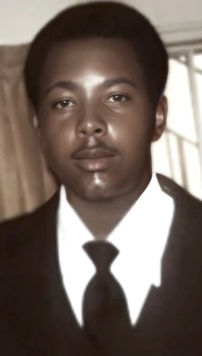 Lonnie Thomas | Unidentified Wiki | Fandom