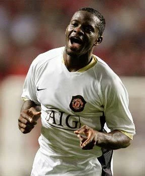 Louis Saha | Manchester United Goals Wiki | Fandom