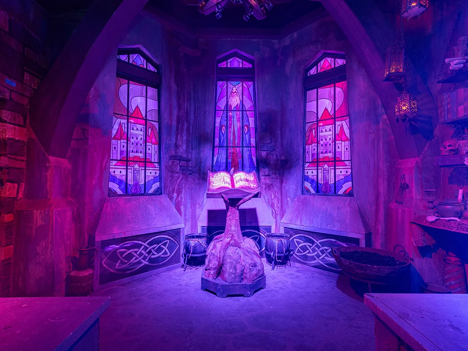 Merlyn | Universal Parks and Resorts Wiki | Fandom