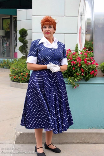 Lucy Ricardo | Universal Parks and Resorts Wiki | Fandom