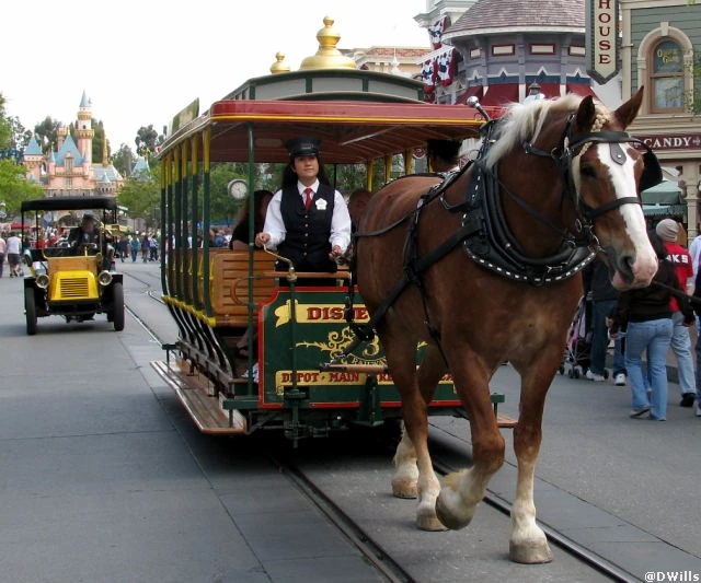 Main Street Vehicles | Universal Theme Parkpedia Wiki | Fandom