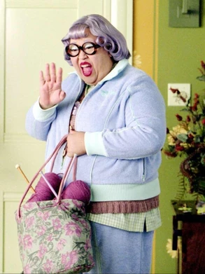 Mrs. Kwan | Universal Studios Wiki | Fandom