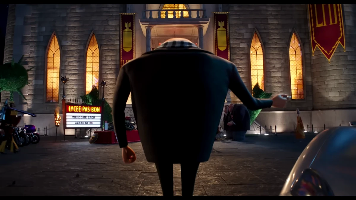 Double Life | Universal Studios Wiki | Fandom