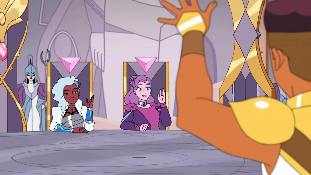 Spinnerella | Universal Studios Wiki | Fandom