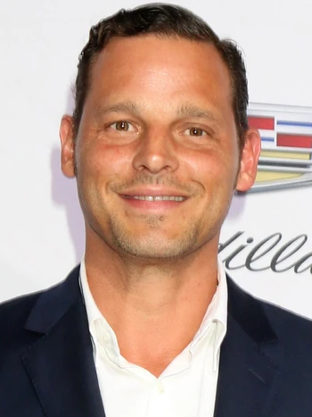 Justin Chambers | Universal Studios Wiki | Fandom