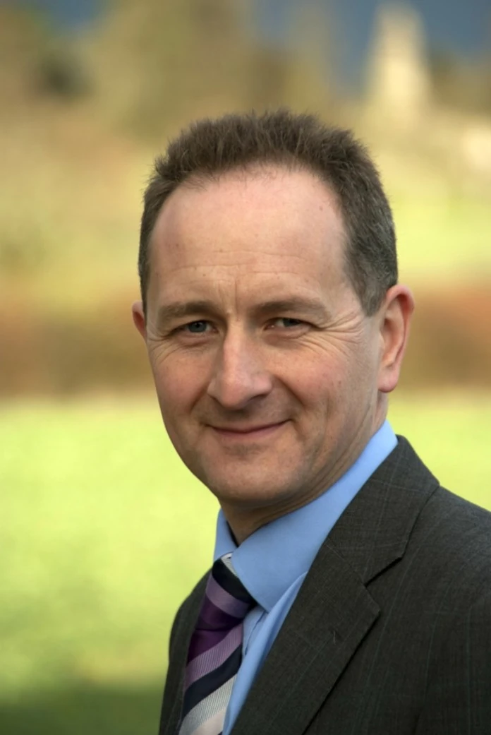 Simon Wells | Universal Studios Wiki | Fandom