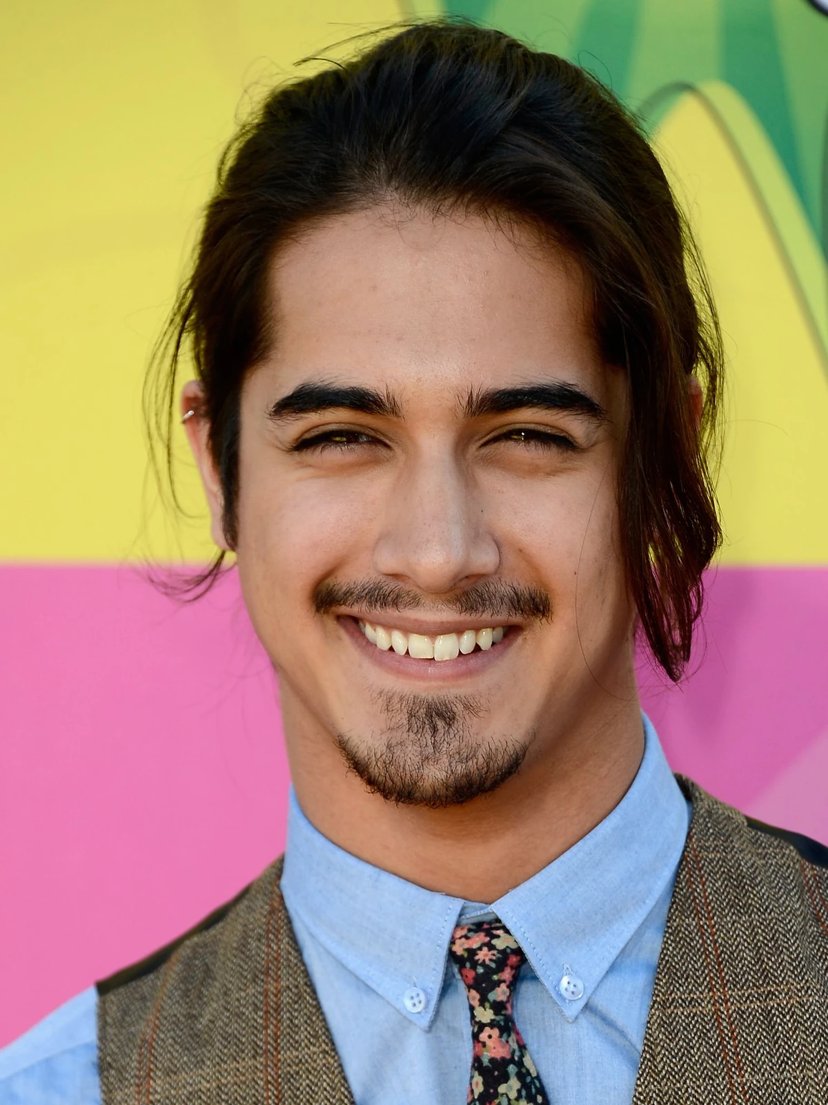 Avan Jogia | Wiki Universo ReyNández | Fandom