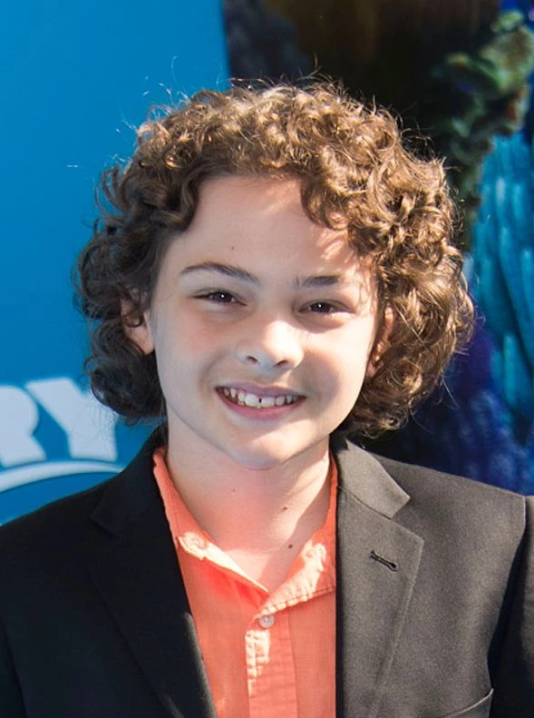 Hayden Rolence | Wiki Universo ReyNández | Fandom