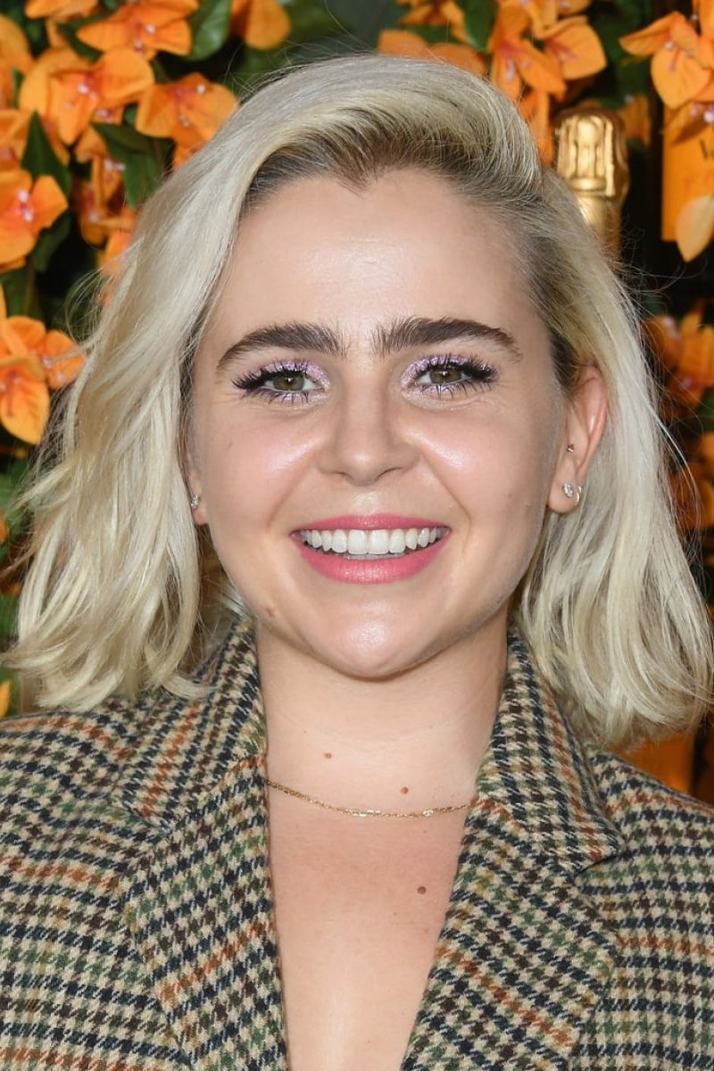 Mae Whitman Wiki Universo Reynández Fandom