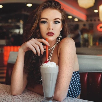 Emily Smith | Unmask Orlando Wiki | Fandom