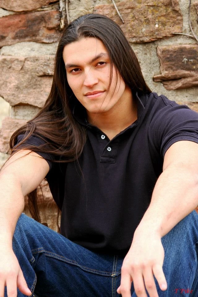 Maxwell Two Rivers | Unmask Orlando Wiki | Fandom
