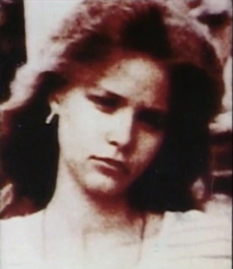 Suzanne Davis | Unsolved Mysteries Wiki | Fandom