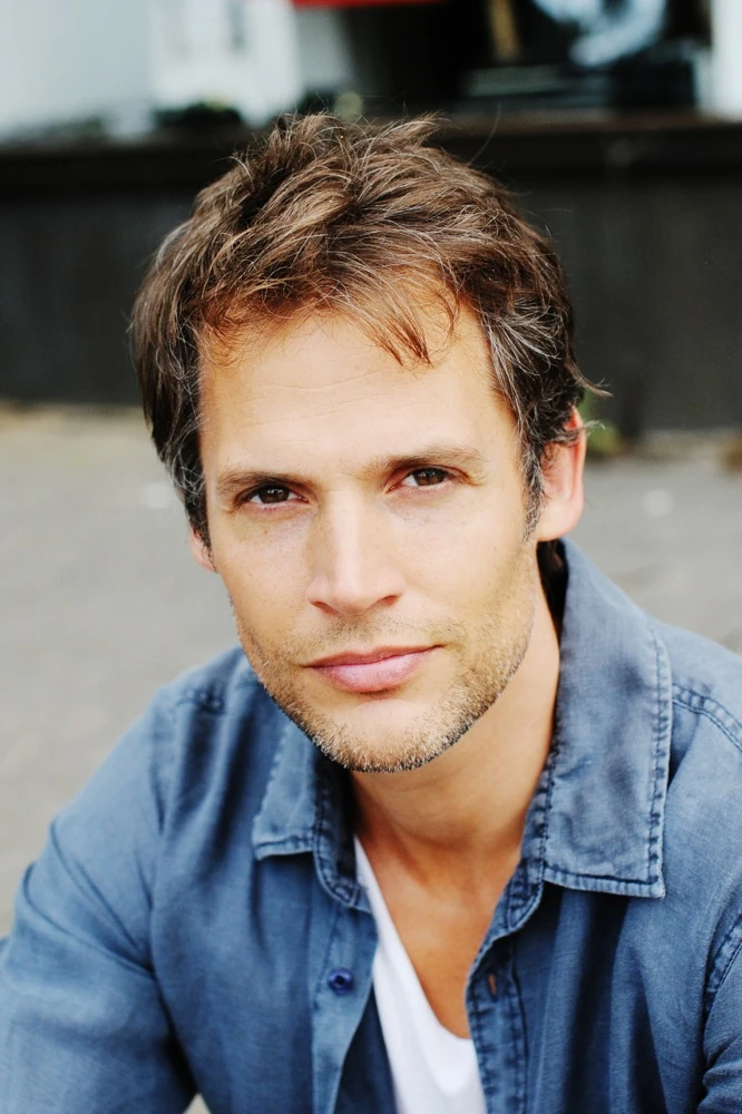 Thorsten Feller | Unter Uns | Fandom