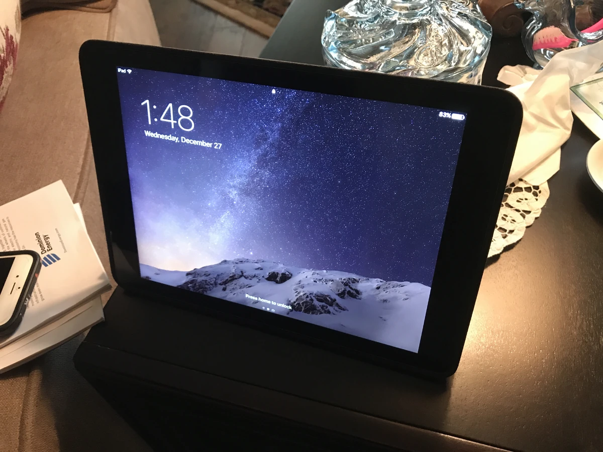 Bad-TabletPro 3 | UpPresent Wiki | Fandom