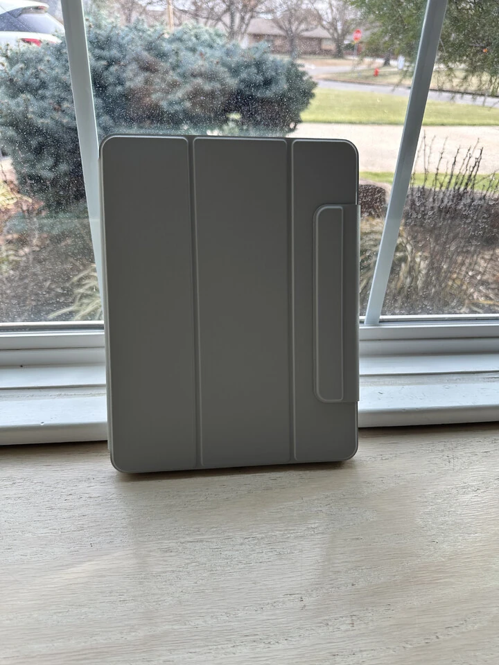 Bad-TabletPro 7 | UpPresent Wiki | Fandom