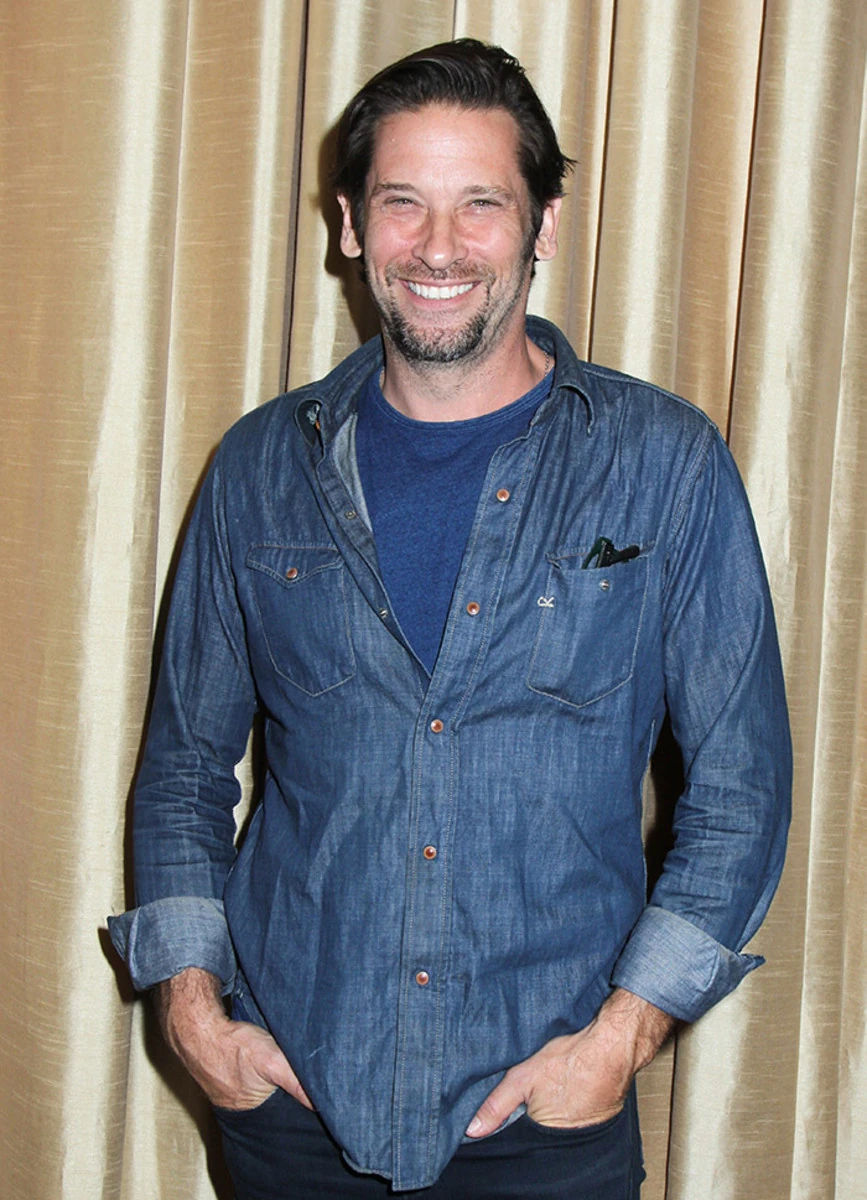 Todd Manning | USA Soap World Wiki | Fandom