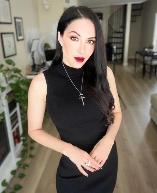 Noura Ibrahim | Vampire: The Masquerade - L.A. By Night Wiki | Fandom