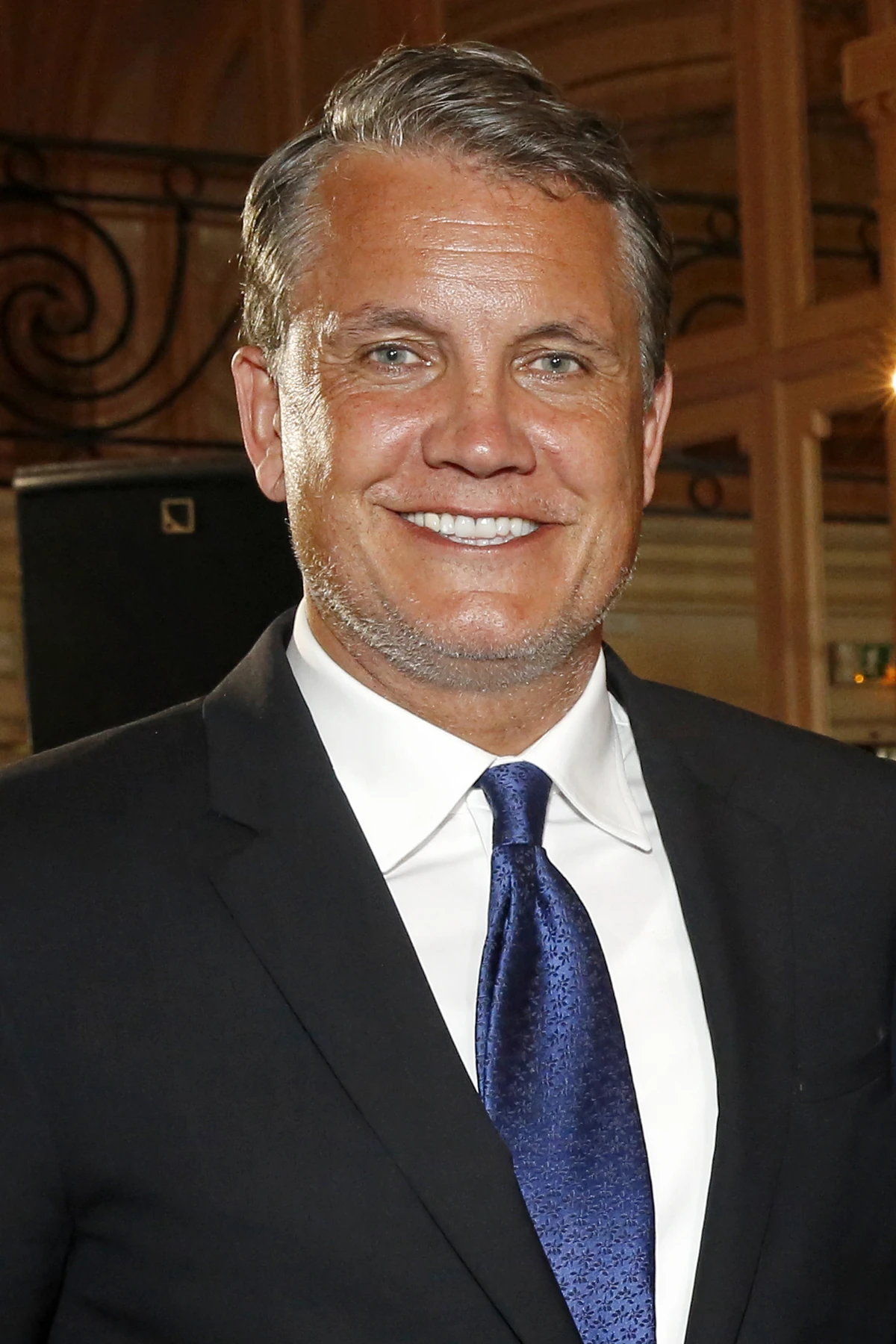 Stuart Ford | Vampire Academy Series Wiki | Fandom