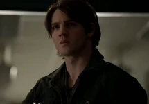 Jeremy Gilbert | Vampire Diaries Wiki | Fandom