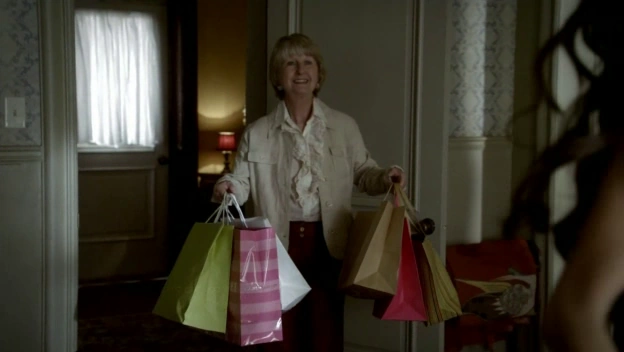 Mrs. Flowers | Vampire Diaries Wiki | Fandom