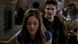 Vicki Donovan | Vampire Diaries Wiki | Fandom