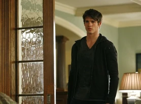Jeremy Gilbert | Wiki Vampirediaries | Fandom