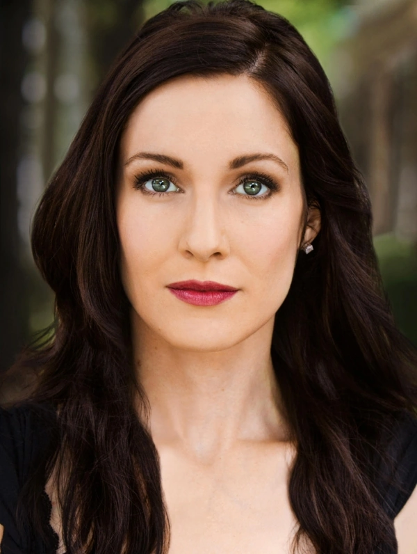 Erin Beute | Wiki Vampire Diaries France | Fandom