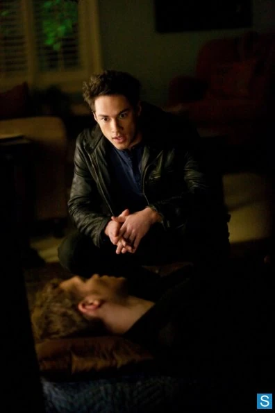 Episode 4x14 : Le saut dans l'inconnu | Wiki Vampire Diaries France ...