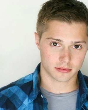 Evan Gamble | Wiki Vampire Diaries France | Fandom